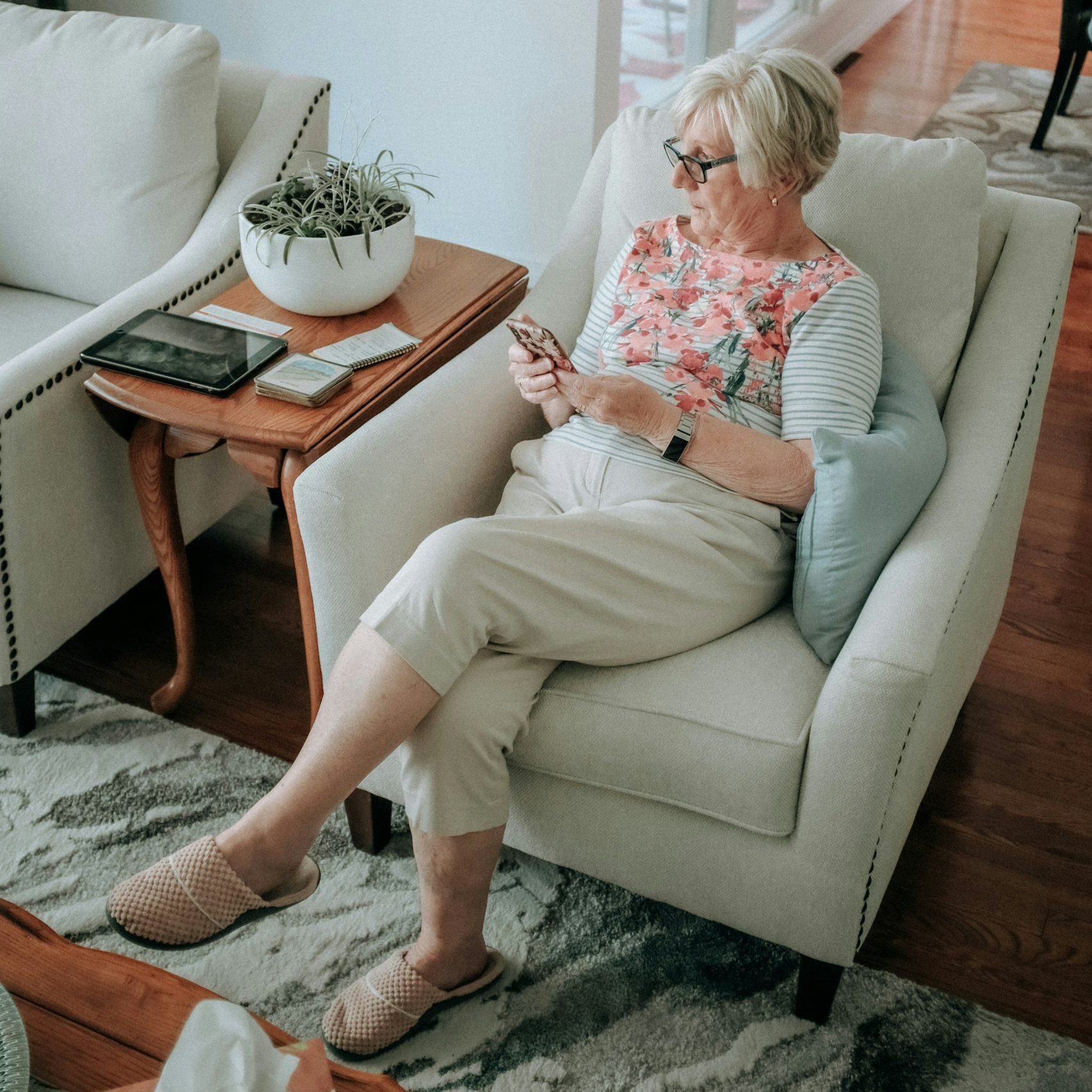 Venous Leg Ulcers: Causes, Symptoms and Treatment - Michael Gaunt